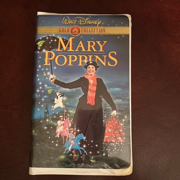 Disney enterprises Inc. | Media | Mary Poppins Vhs Walt Disney Gold ...